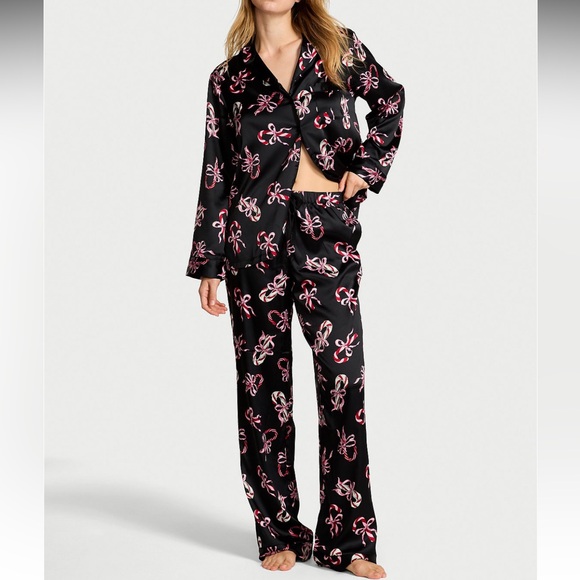 Victoria's Secret | Intimates & Sleepwear | Womens Black And Pink Satin ...